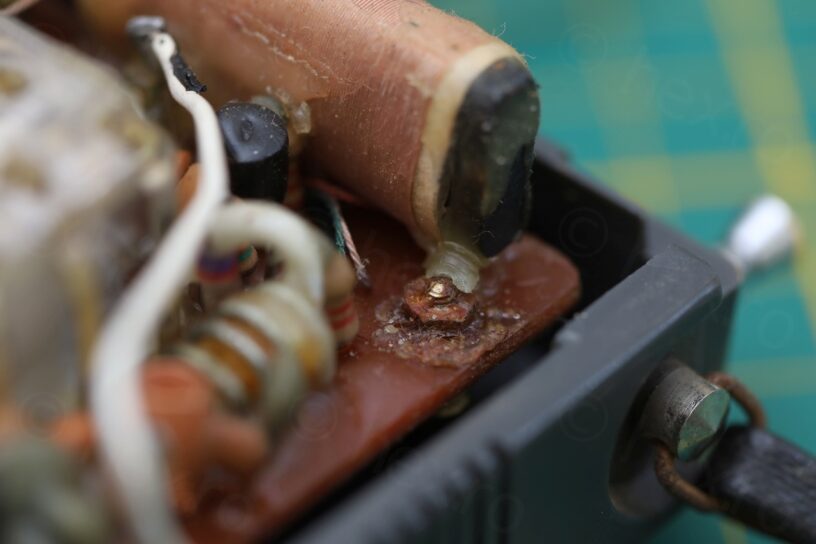 Realistic 12-635A Radio – Restoration – and thus goes by another day