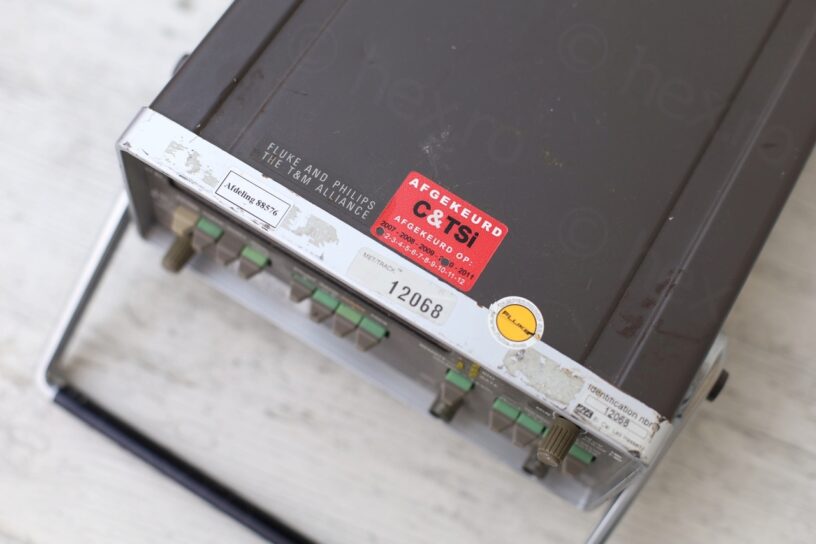 Philips PM-6676 Universal Frequency Counter 1.5GHz – Rescue – and thus ...