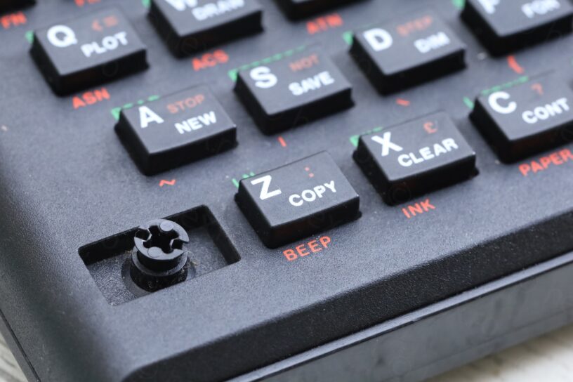 ZX Spectrum: Plastic Keyboard (Timex, Portugal) – and thus goes by ...